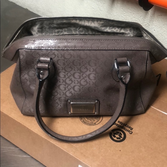 Guess | Bags | Guess Purse | Poshmark